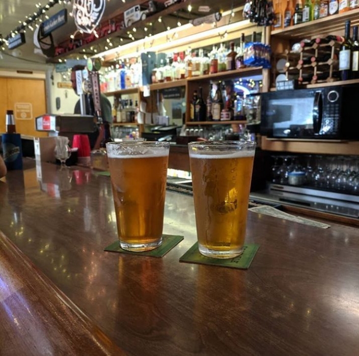 Knotty Pine Tavern – Play Graeagle